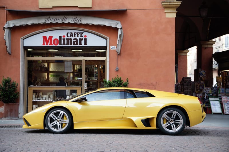 Lamborghini Murciélago LP640: Review, Price & Specs | LamboCARS.com