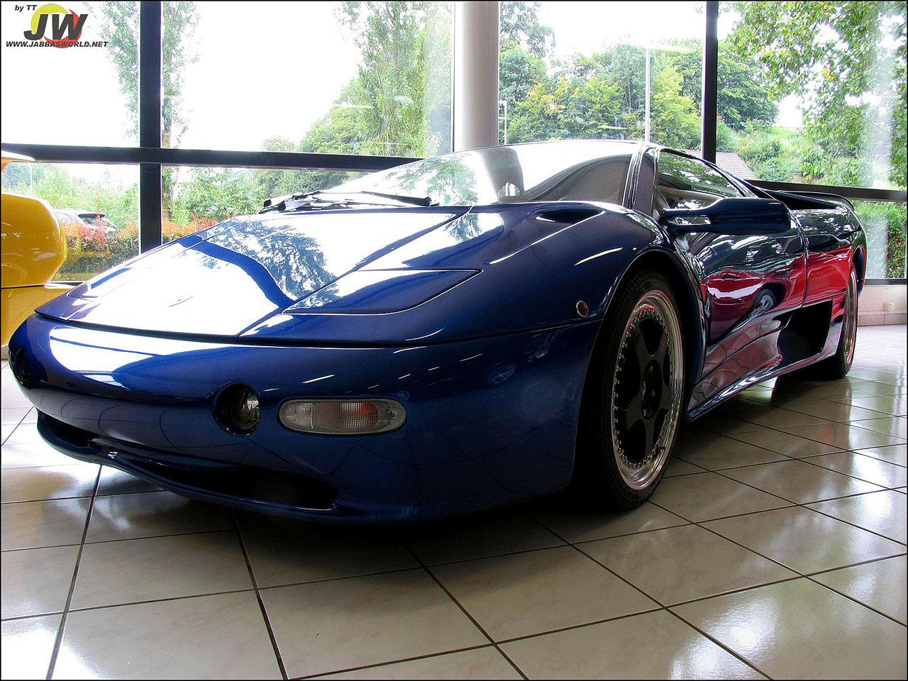 High-Resolution Lamborghini Diablo Strosek Photos