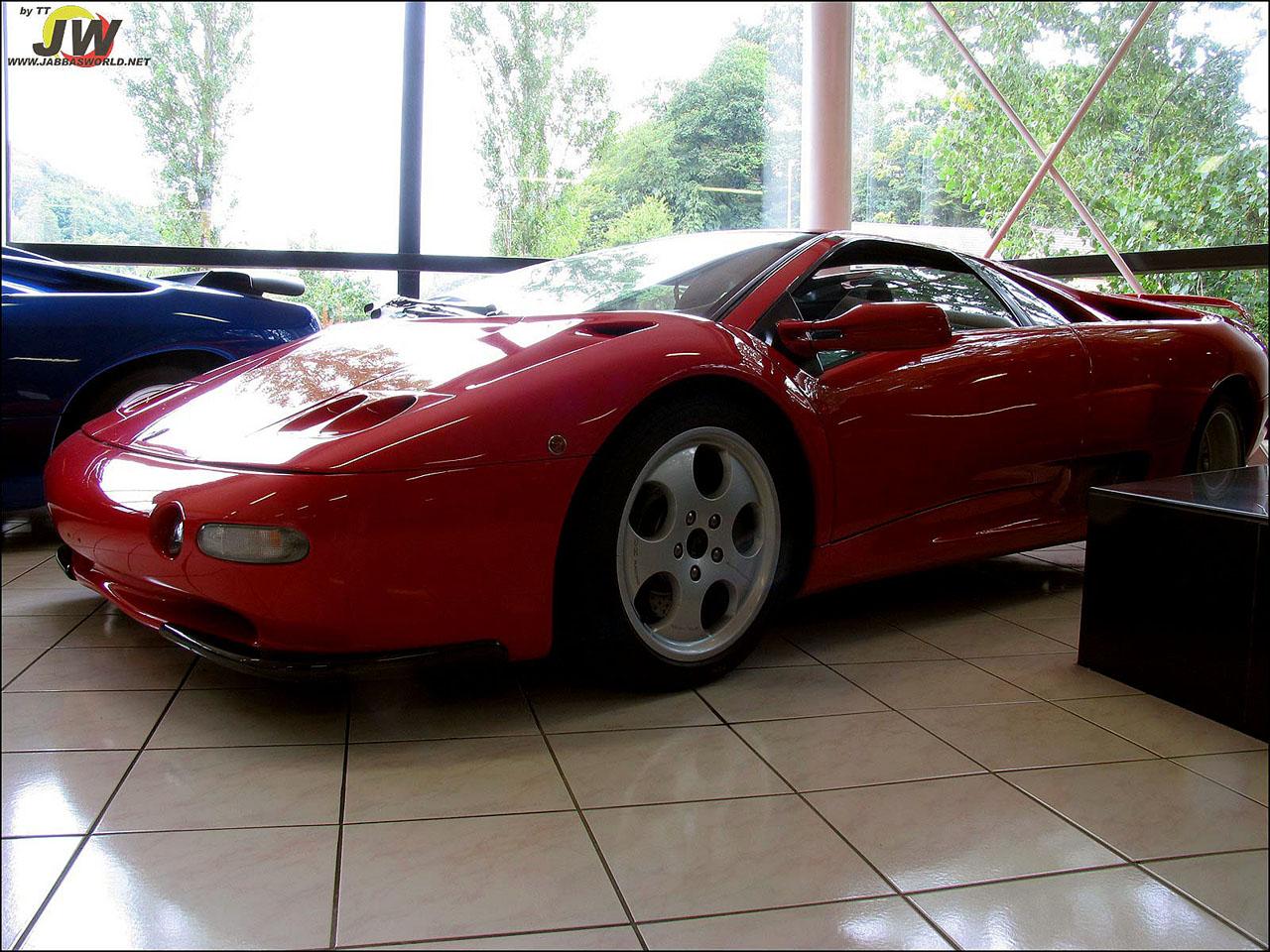 High-Resolution Lamborghini Diablo Strosek Photos