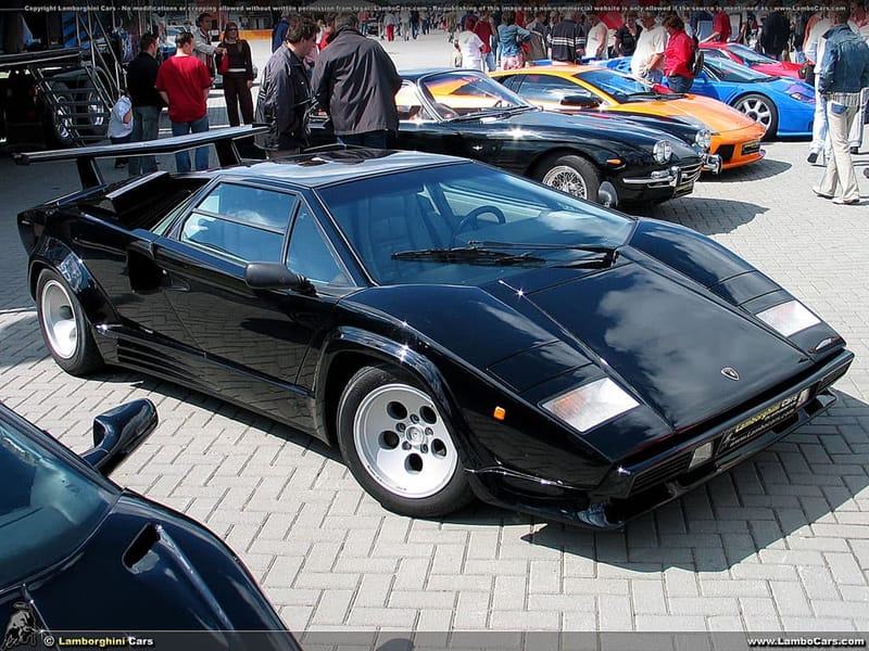 High-Resolution Lamborghini Countach LP500 Quattrovalvole Photos