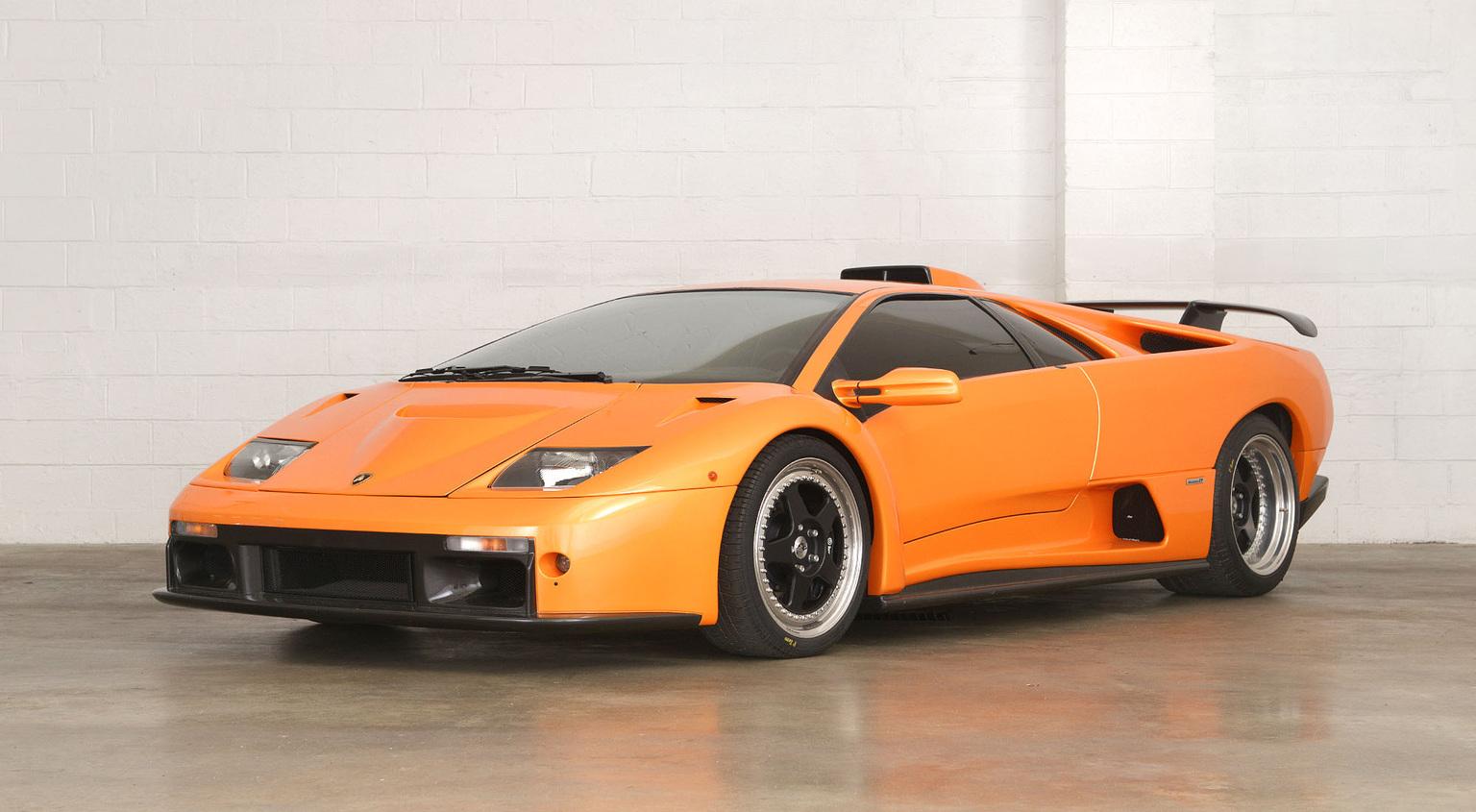 Lamborghini Diablo: Review, Price, Specs and Models - LamboCARS