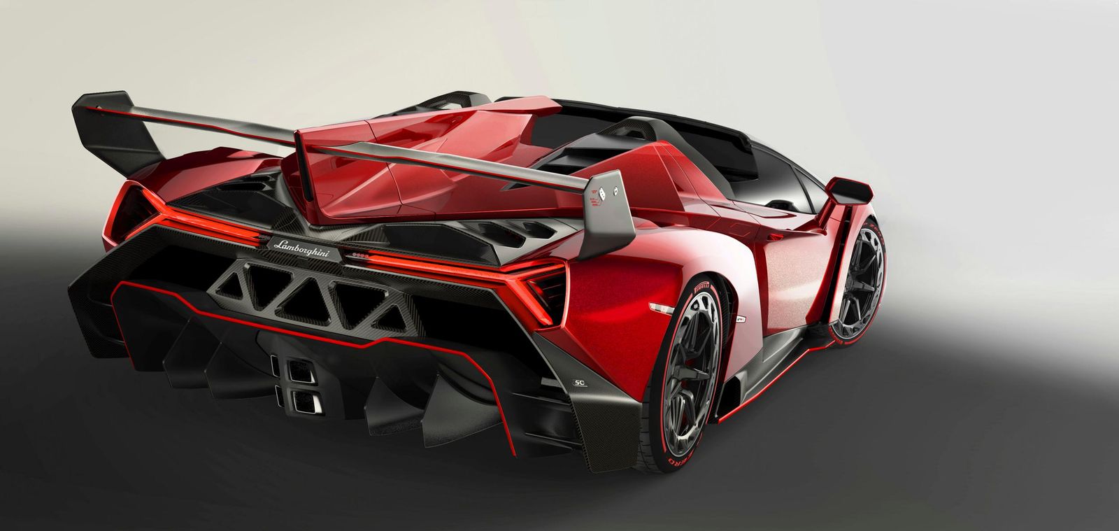 Lamborghini Veneno Roadster: Review, Price & Specs | LamboCARS.com