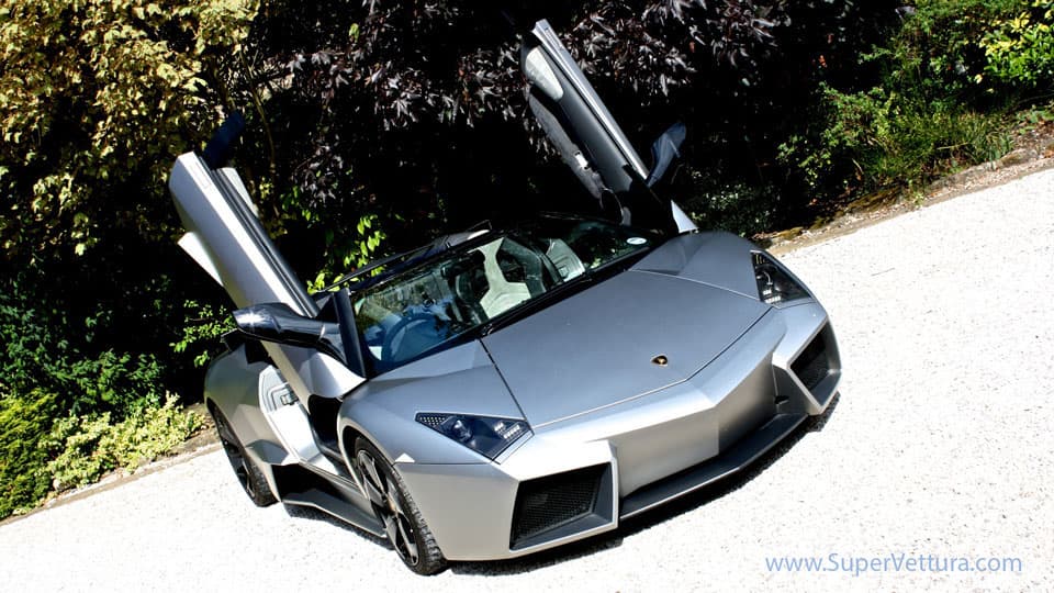 Lamborghini Convertibles (Ultimate Guide of All Spyder Models) - LamboCARS