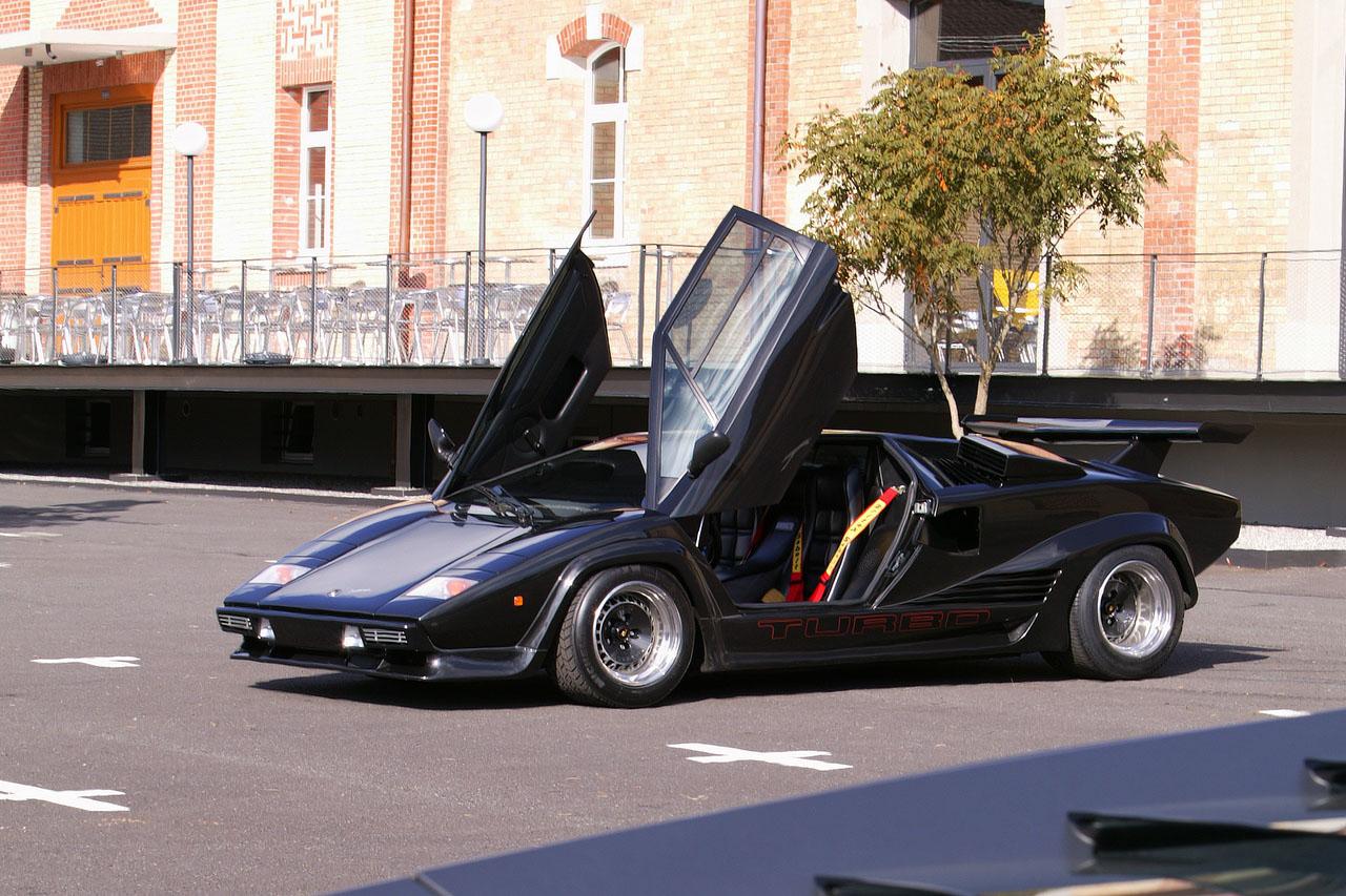 Lamborghini Countach: Review, Price, Specs and Models - LamboCARS