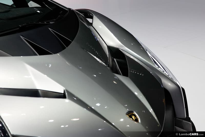High-Resolution Lamborghini Veneno Photos