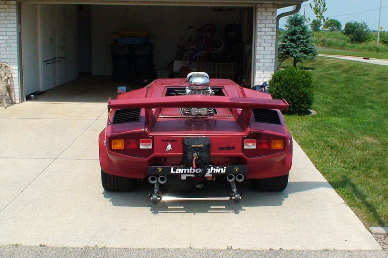 High-Resolution Lamborghini Countach Photos