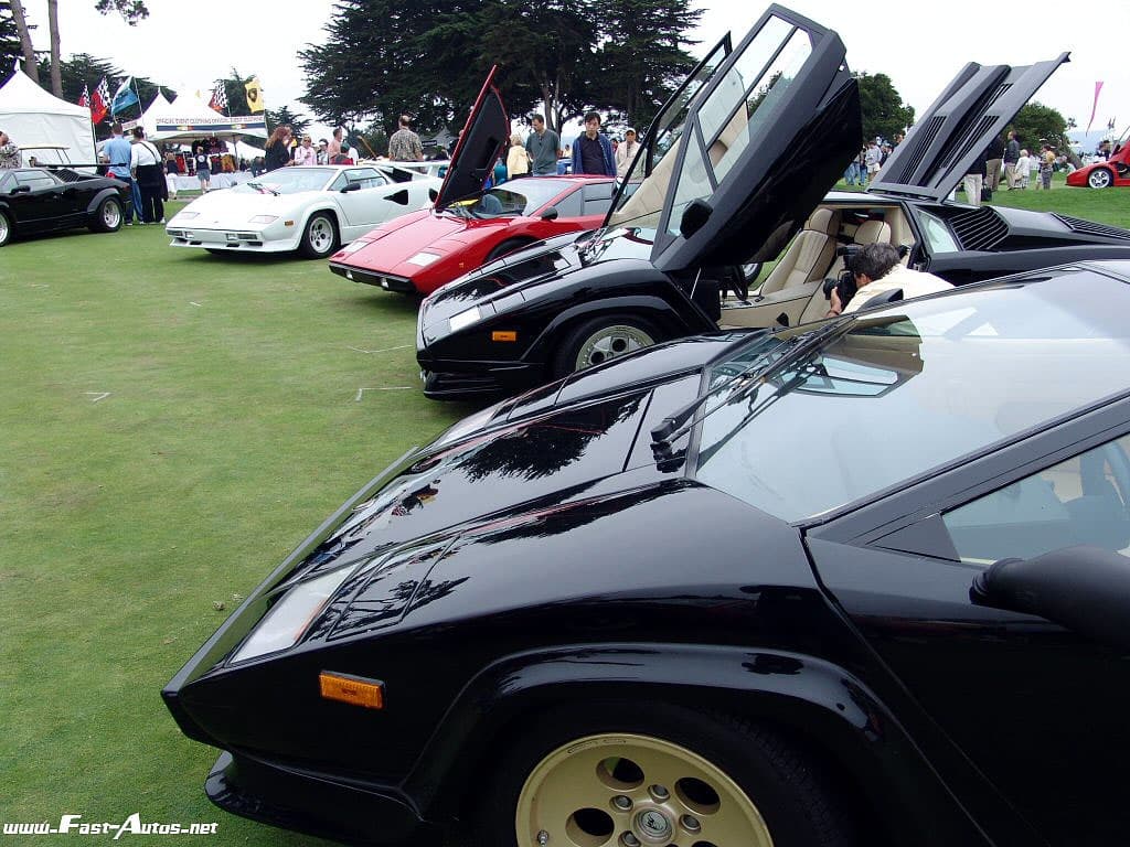 High-Resolution Lamborghini Countach Photos