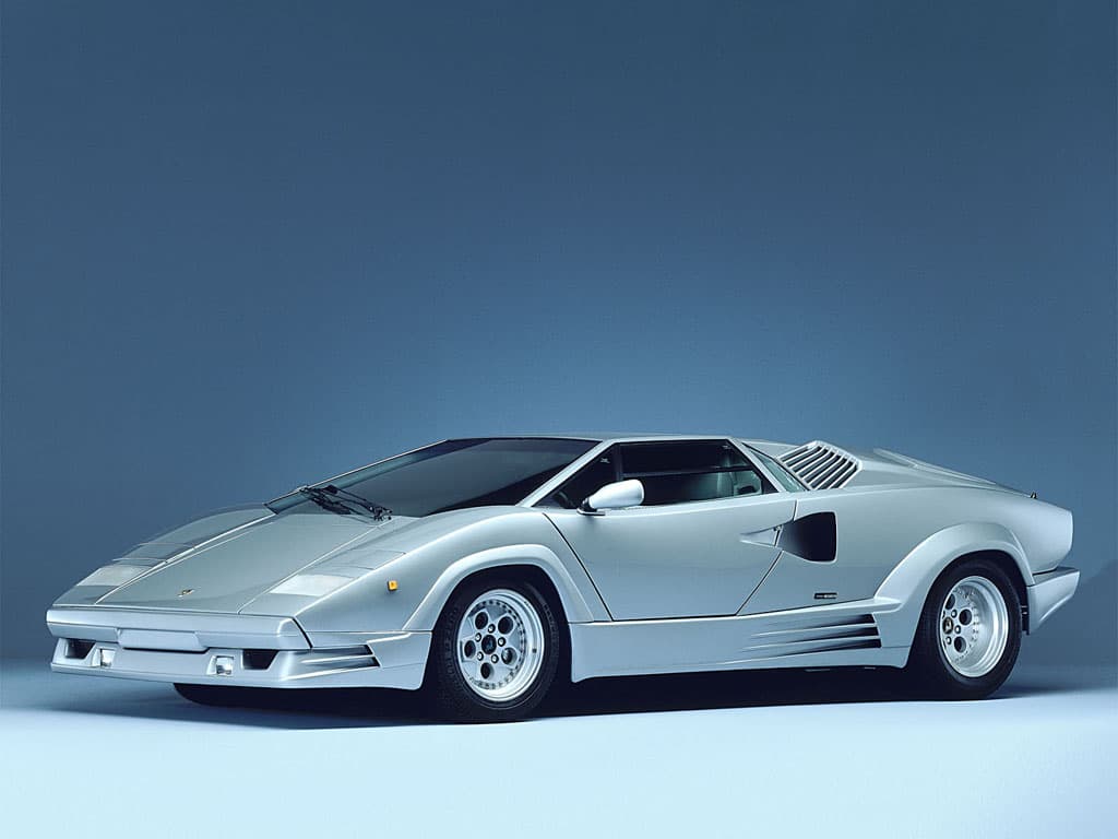 High-Resolution Lamborghini Countach Photos