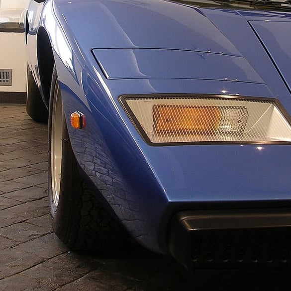 High-Resolution Lamborghini Countach LP400 Photos