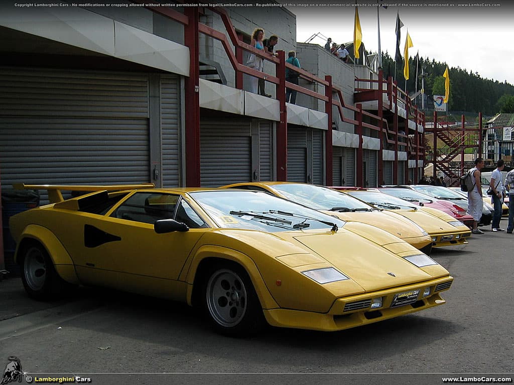 High-Resolution Lamborghini Countach LP400 S Photos