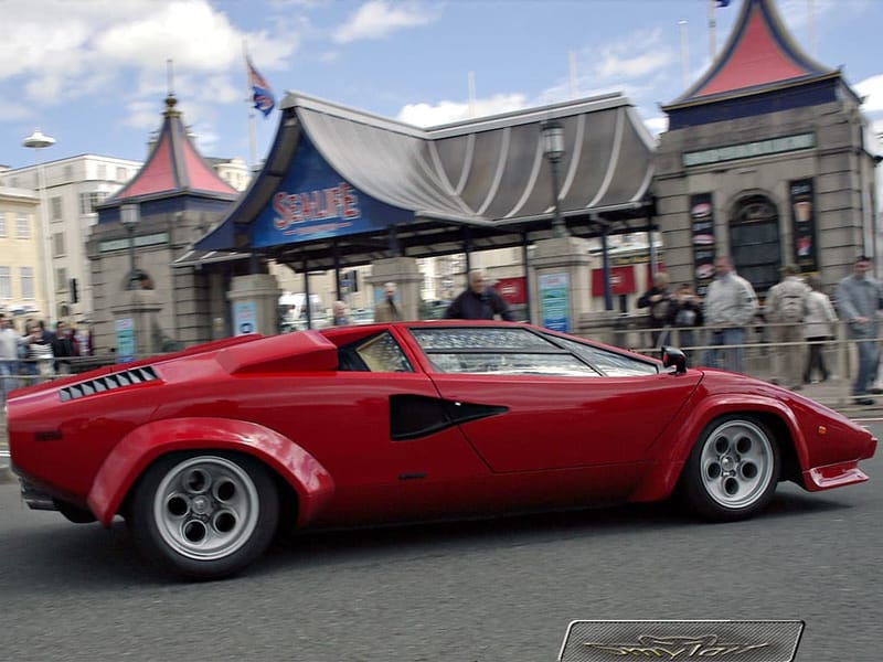 High-Resolution Lamborghini Countach LP400 S Photos