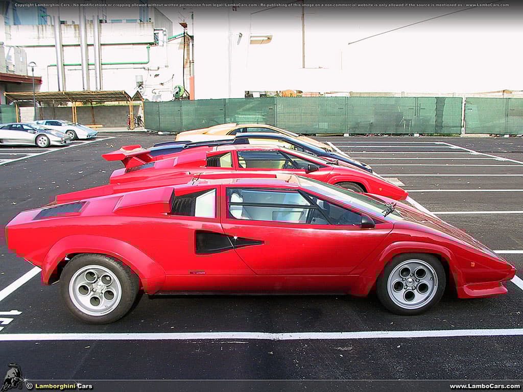 High-Resolution Lamborghini Countach LP400 S Photos