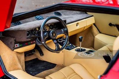 Lamborghini Countach vs Diablo: A Comparative Analysis - LamboCars