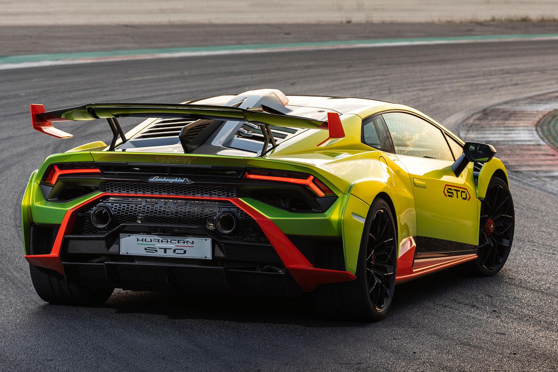 Huracán STO unleashed – Pictures & Gallery - LamboCars