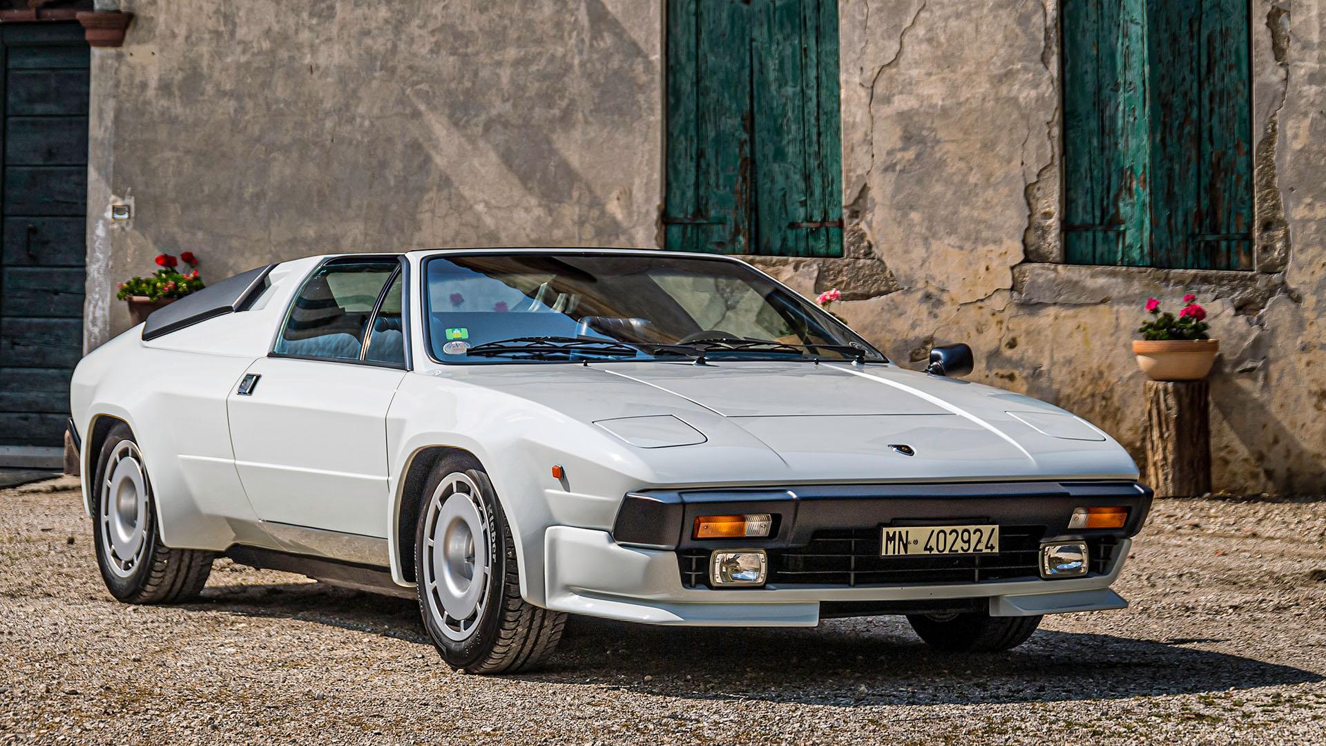 Lamborghini V8 Engine: Tracing the Journey of a Powerhouse - LamboCARS