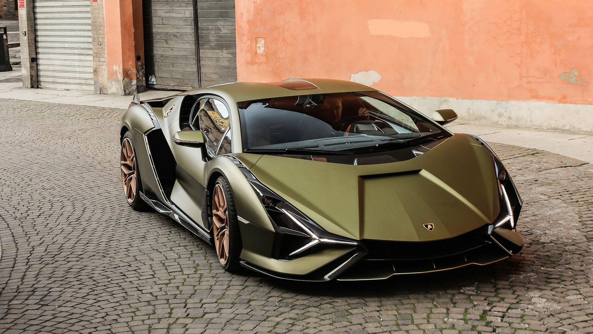 Lamborghini received twice as much awards as in 2019 - LamboCars