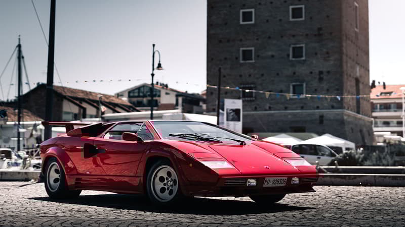 Lamborghini Countach: Review, Price, Specs and Models - LamboCARS