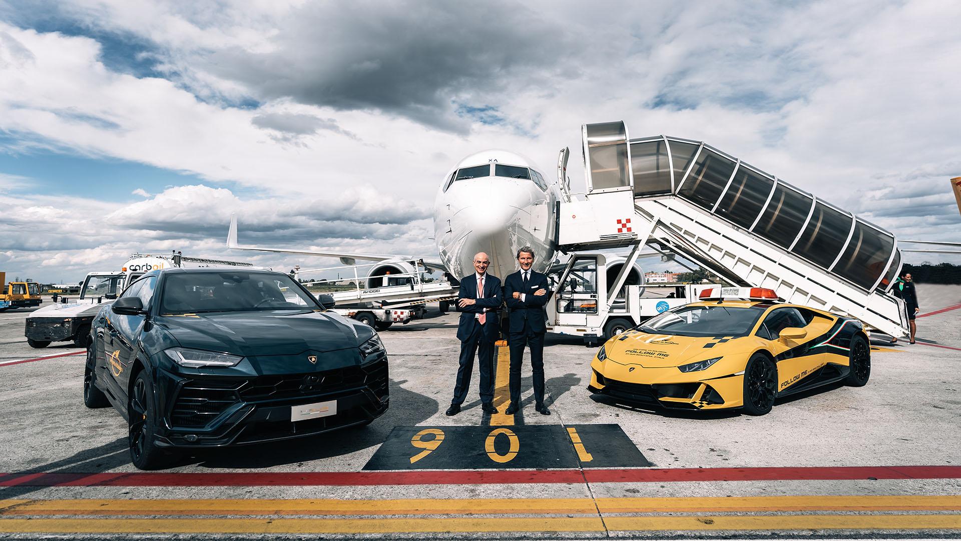 The Urus becomes a VIP shuttle at Bologna airport - LamboCARS