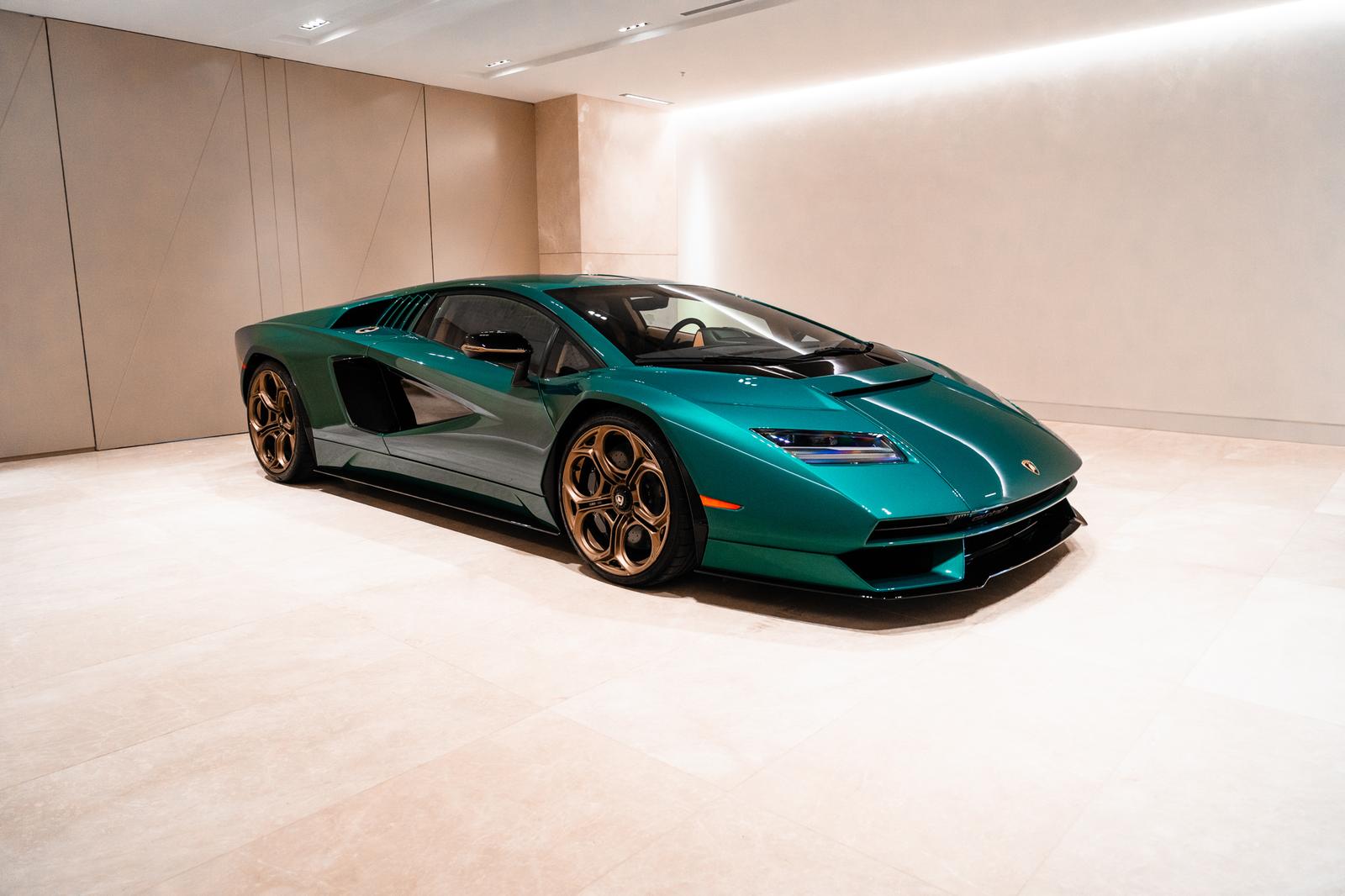 The Lamborghini Countach LPI 800-4 in An Exclusive Verde Abete Paint ...