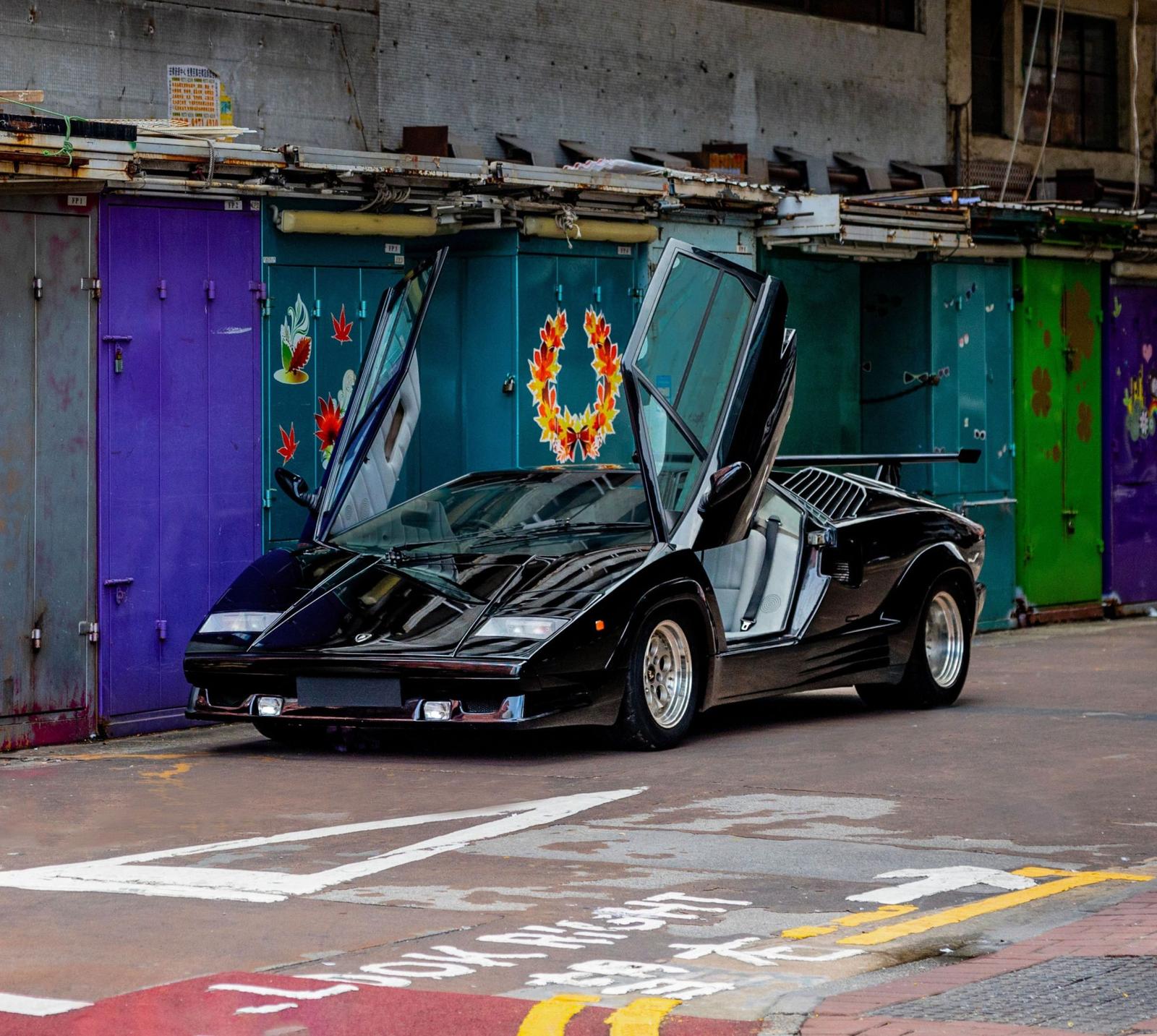 Rare & Immaculate 25th Anniversary Metallic Black Lamborghini Countach ...