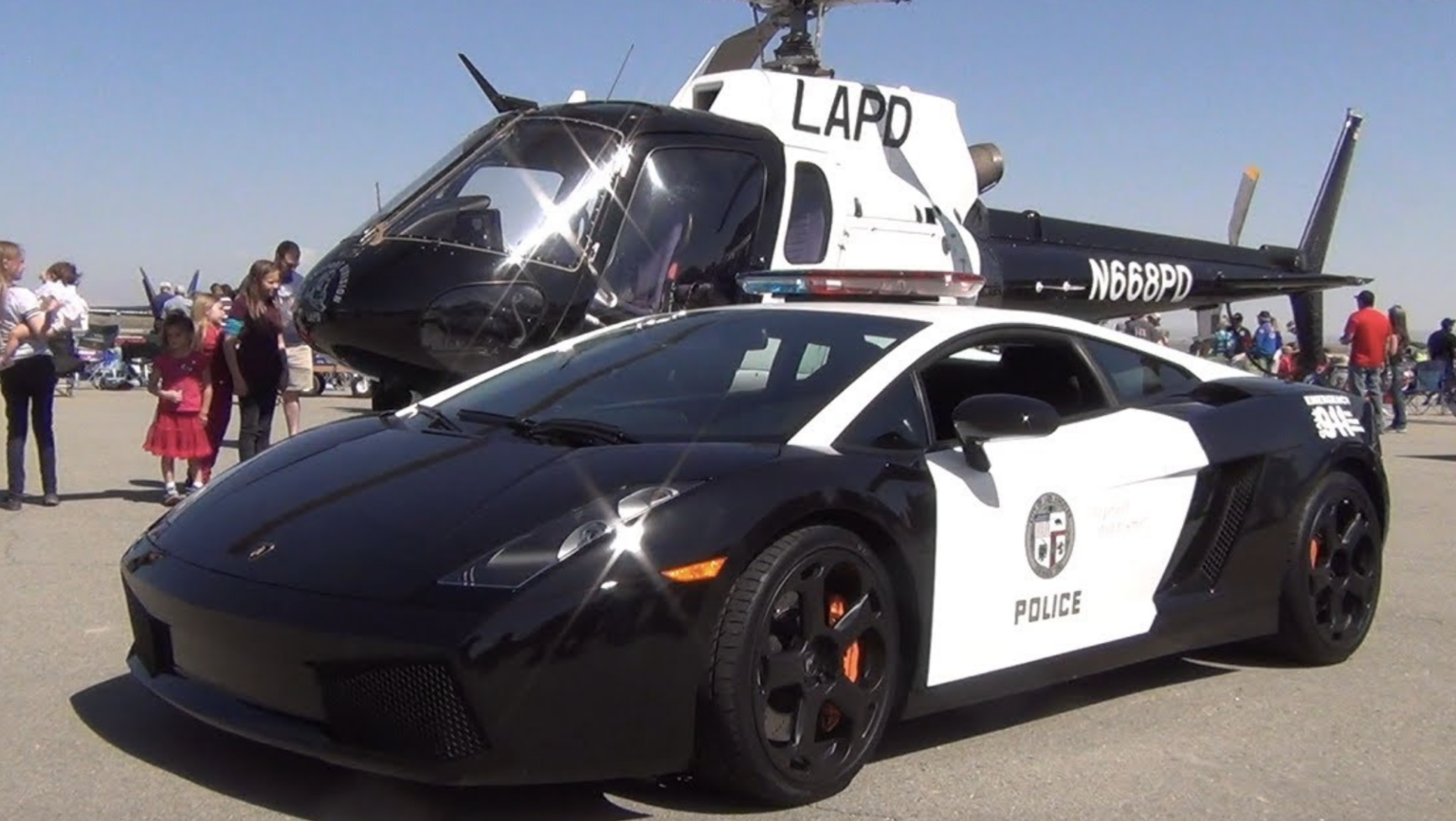 Lamborghini Police Cars: How These Supercars are Revolutionizing Law ...