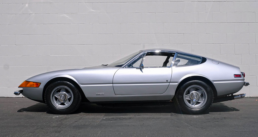 9 Ferrari Cars That Look Like Chevy Corvette - LamboCars