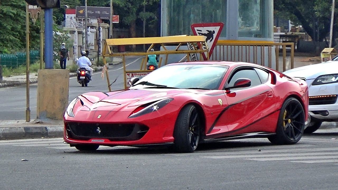 9 Ferrari Cars That Look Like Chevy Corvette - LamboCARS