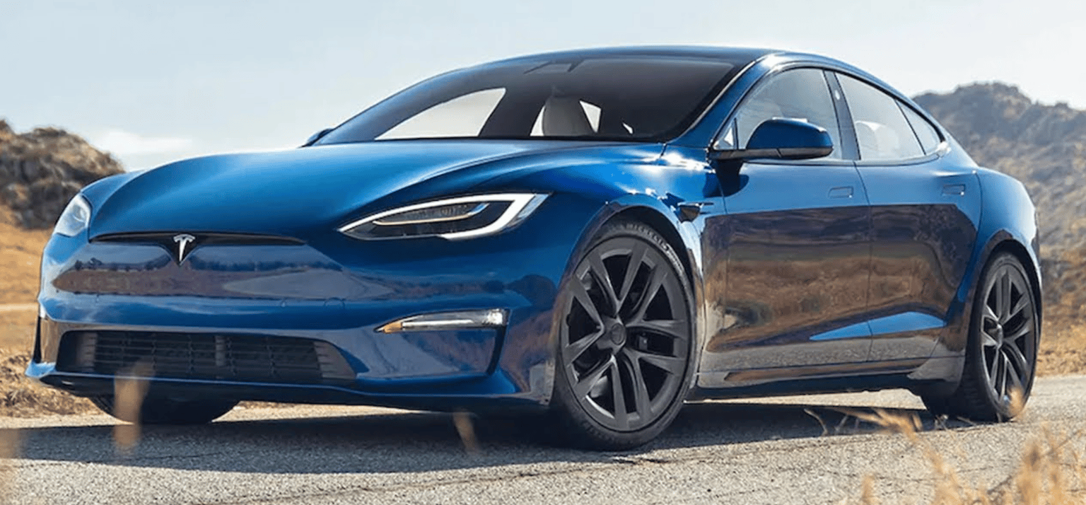 7 Best Luxury Cars for Women Today - LamboCars