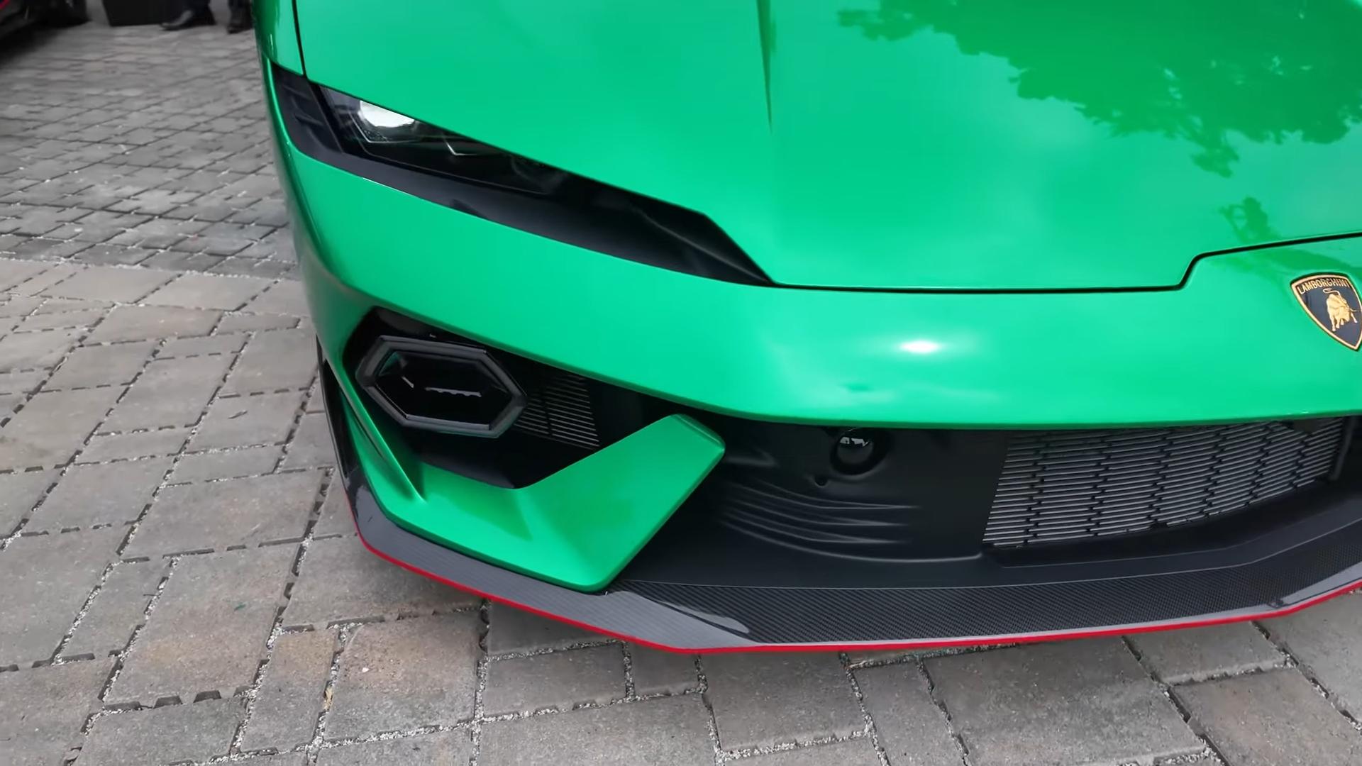 Revamping the Lamborghini Temerario Headlamps: A Bold Fusion of ...