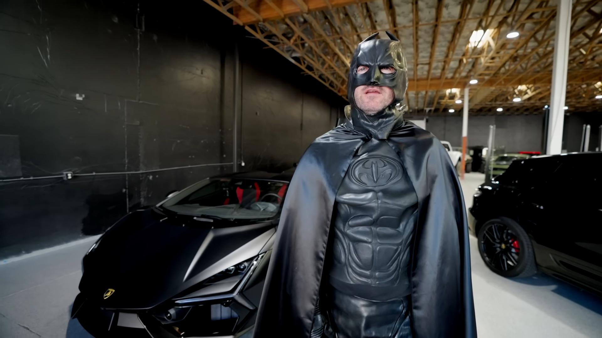 Could The Lamborghini Revuelto Batmobile Become Batman's New Favorite ...