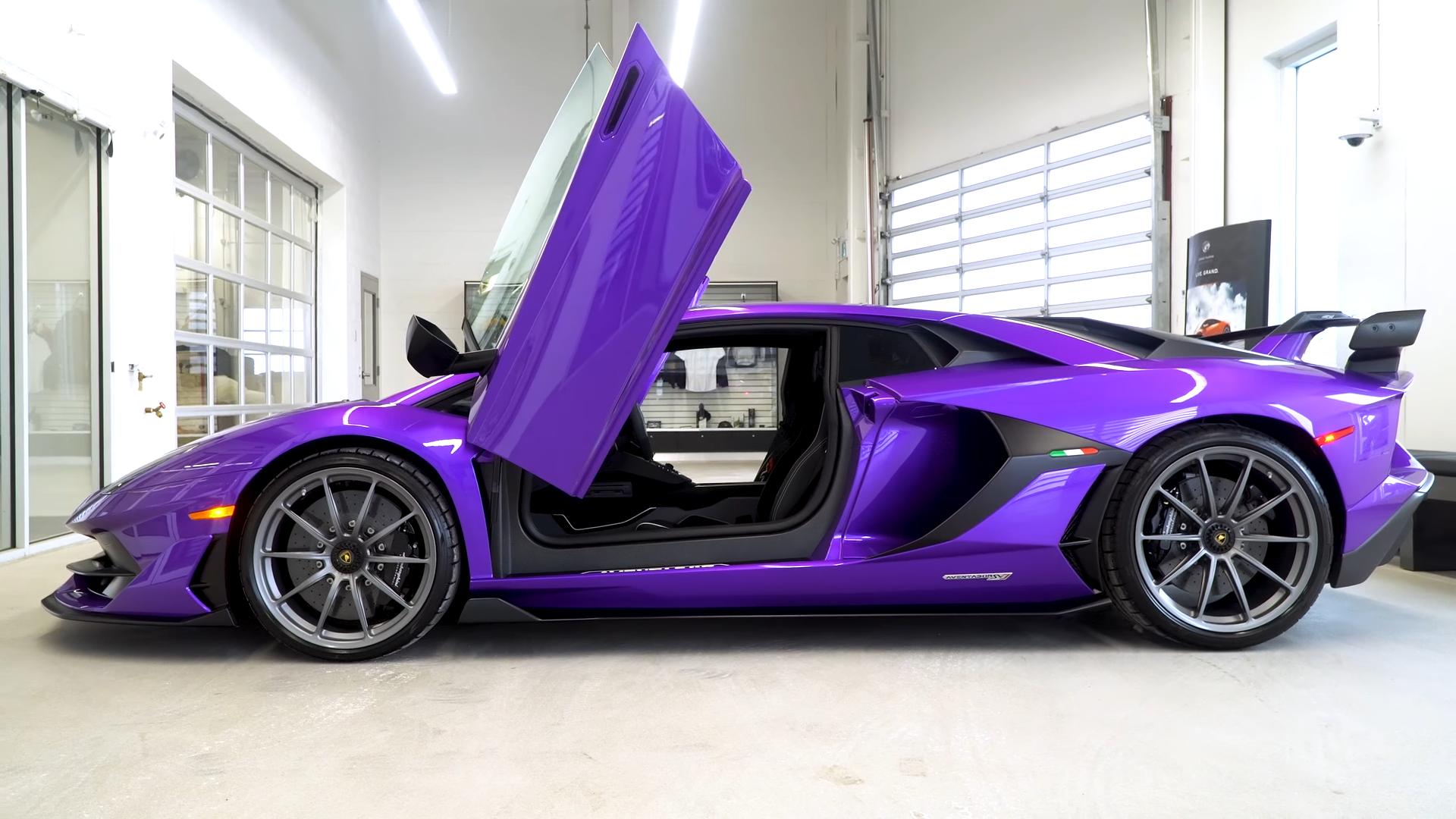 10 Best Lamborghini Colors That Never Go Out of Trend - LamboCars
